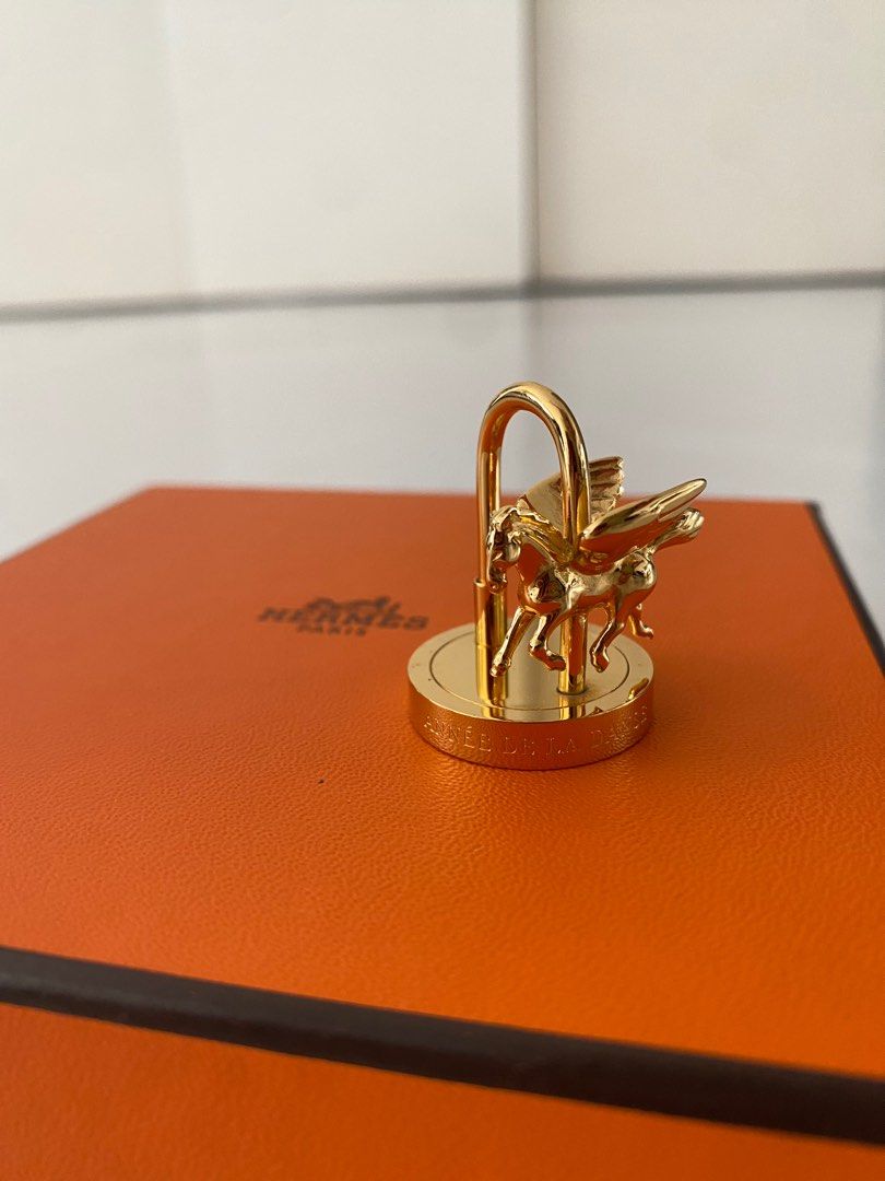 pegasus hermes lock