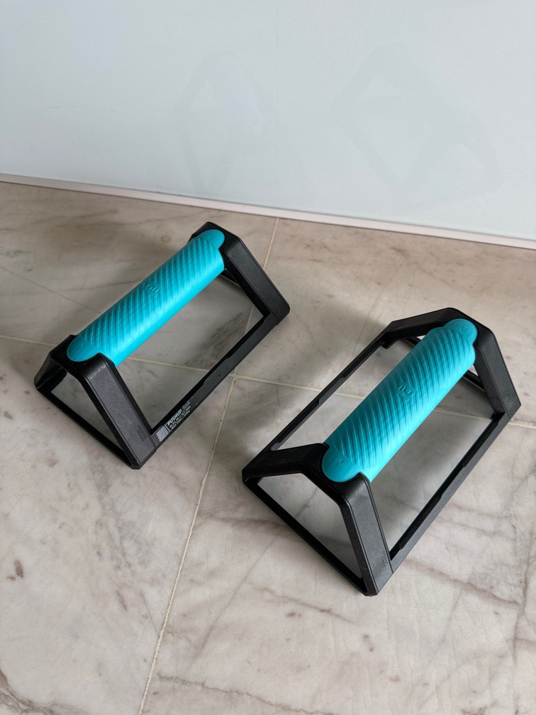 Push up bar, Sports Equipment, Exercise & Fitness, Toning & Stretching ...