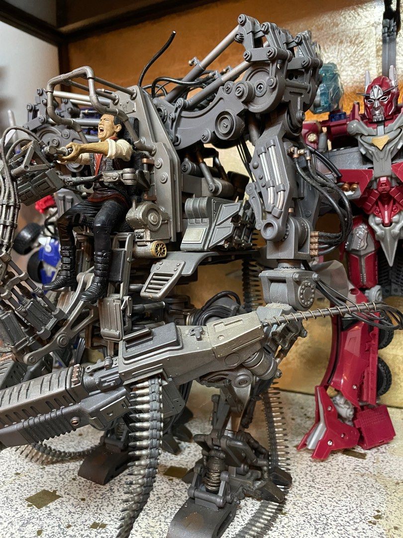 The Matrix Revolutions APU Armored Personnel Unit Neca, Hobbies & Toys ...