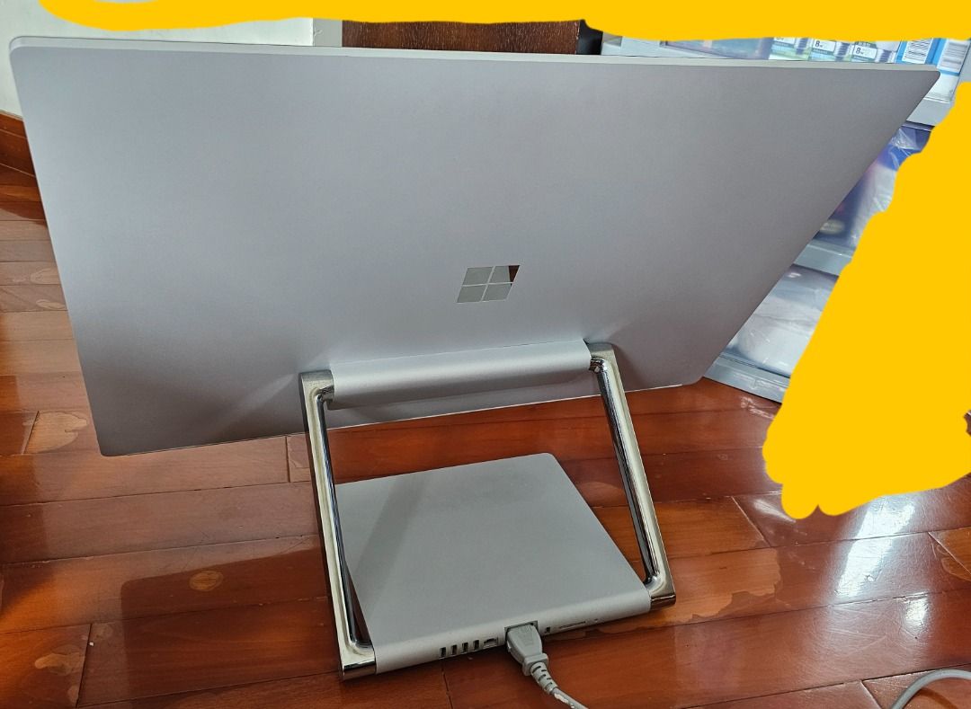 Surface Studio (1) 28”4K Touch Display i7/16GB Ram/1TB SSD All in one ...