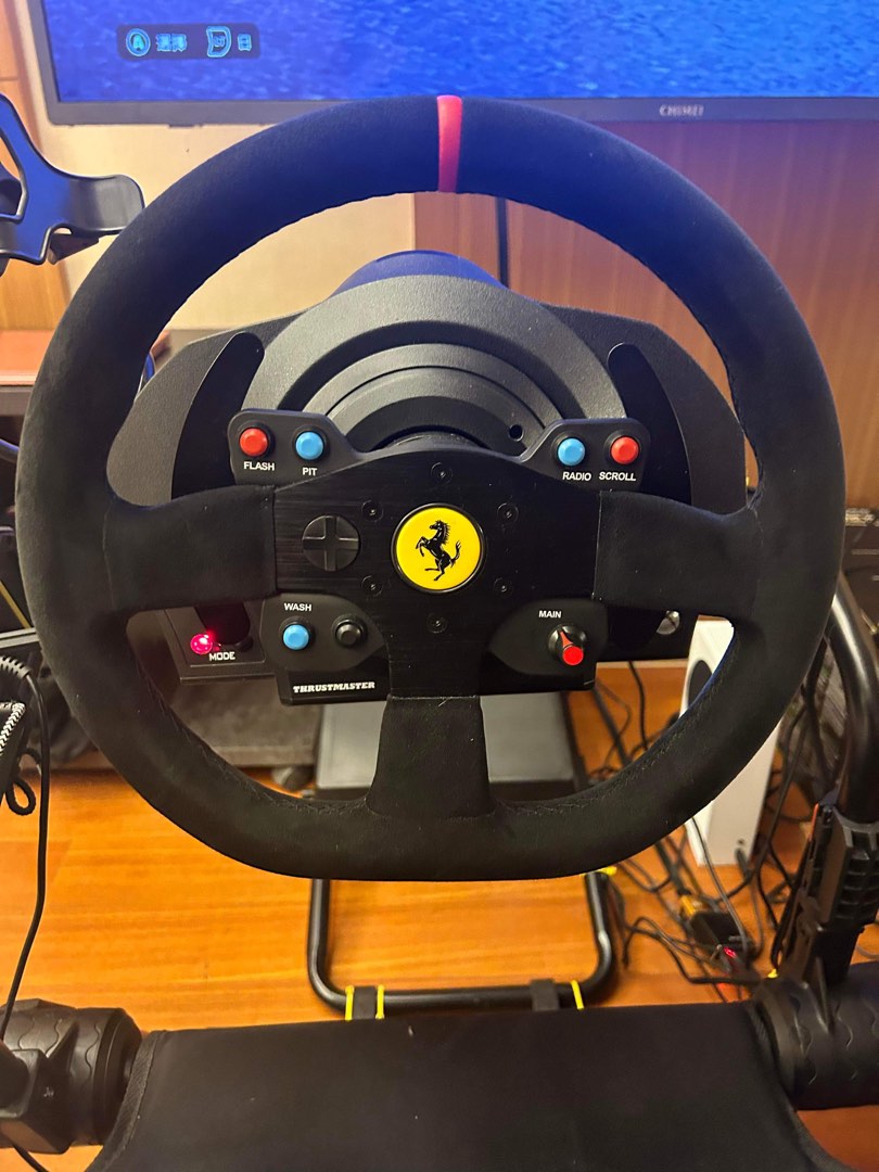 Thrustmaster 599XX EVO 30 Wheel Add-On Alcantara Edition 方向盤, 電玩遊戲相關, 電 ...