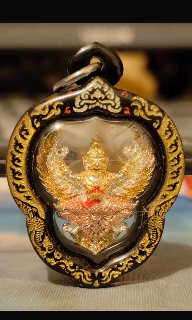 龍婆屈啦 。2563 。鷹神3k版本 。, 興趣及遊戲, 收藏品及紀念品, 宗教物品 - Carousell