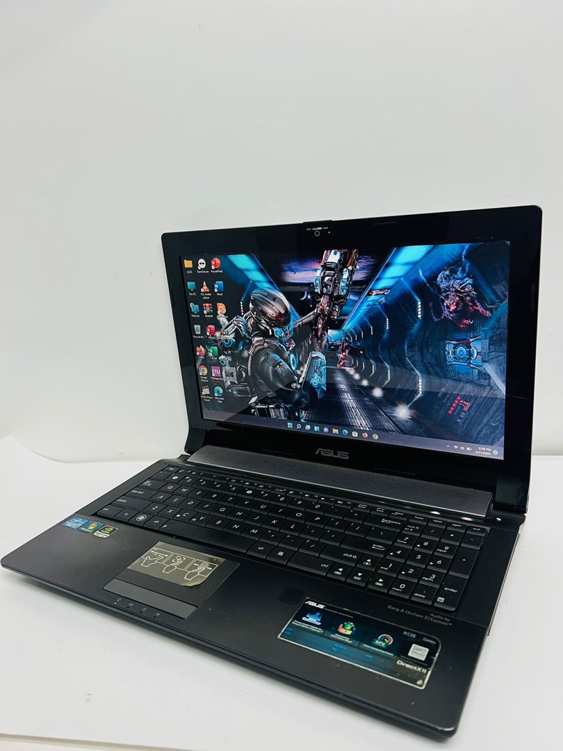 Asus i7 Gaming Laptop like new With Dual Graphic Nvidia Win 11 Pro ...
