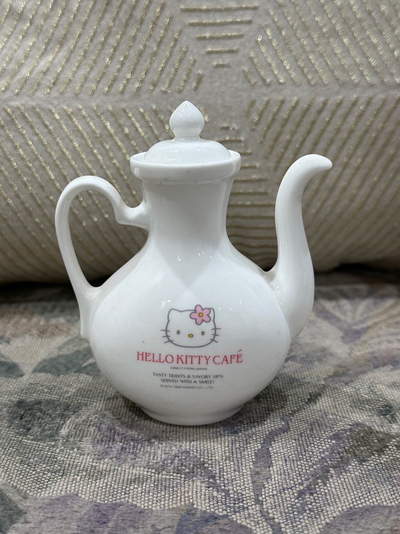 Authentic sanrio hello kitty vinegar bottle, Furniture & Home Living ...