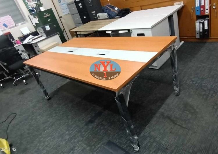 CONFERENCE TABLE METAL LEGS / OFFICE DIVIDER /PARTITION, Furniture ...