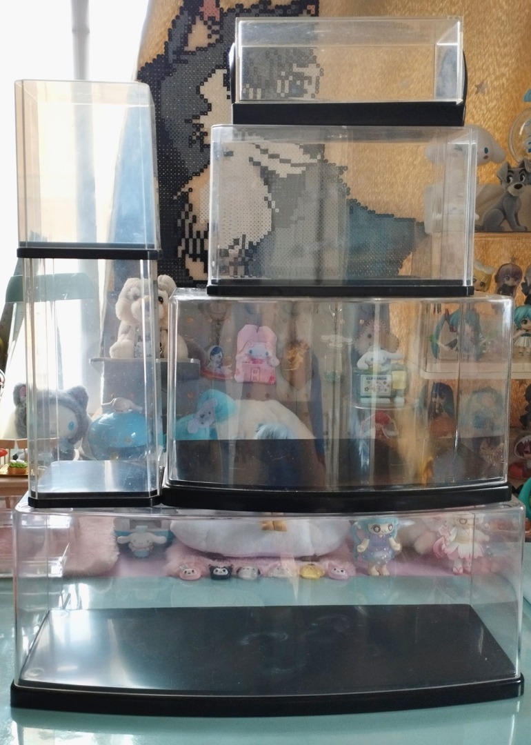 Daiso Japan Toy Figure Acrylic Display Storage Box Collection, Hobbies ...