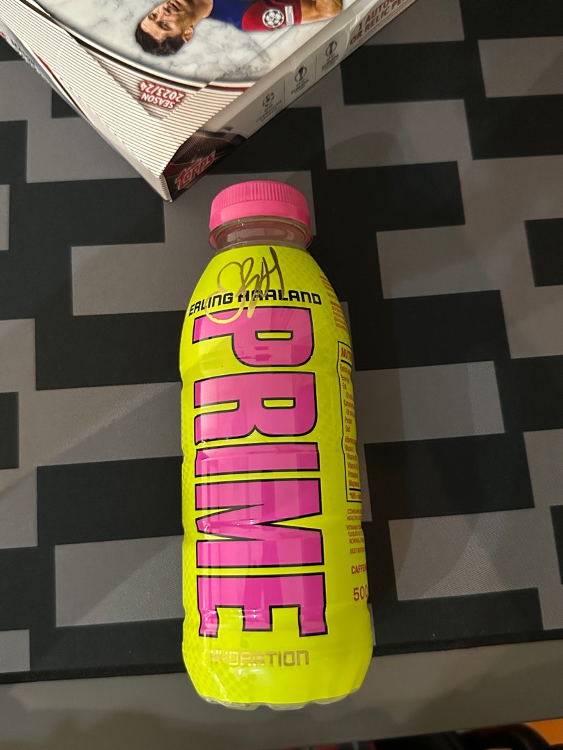 Erling Haaland Prime Bottle New, 興趣及遊戲, 收藏品及紀念品, 明星周邊 - Carousell