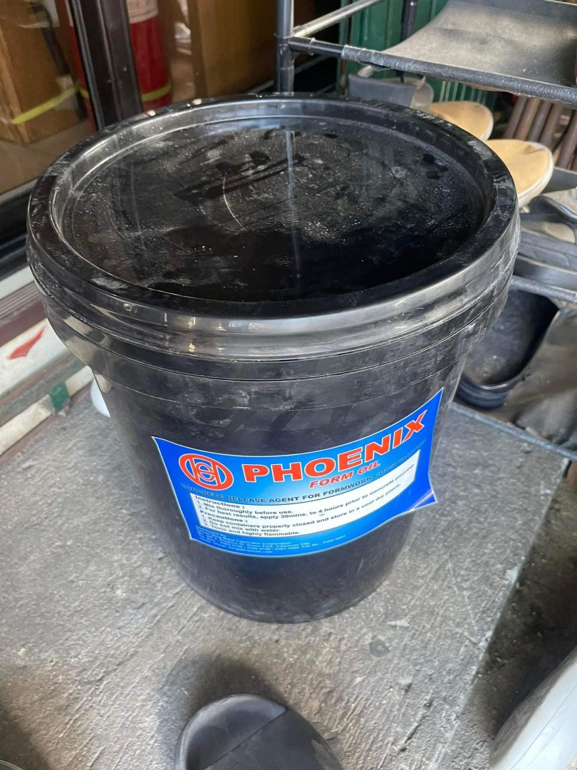 form oil, Commercial & Industrial, Industrial Equipment on Carousell