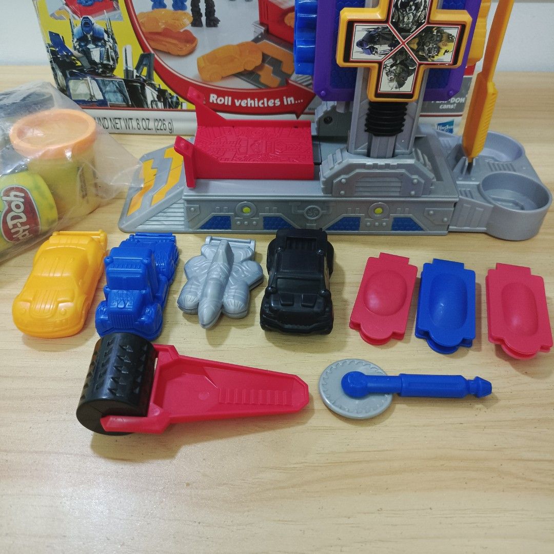 HASBRO TRANSFORMERS DARK OF THE MOON AUTOBOT WORKSHOP PLAY-DOH SET ...