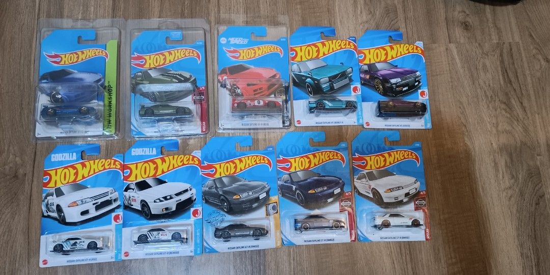 Hot wheels Nissan Skyline GTR R34 R33 R32, Hobbies & Toys, Toys & Games ...
