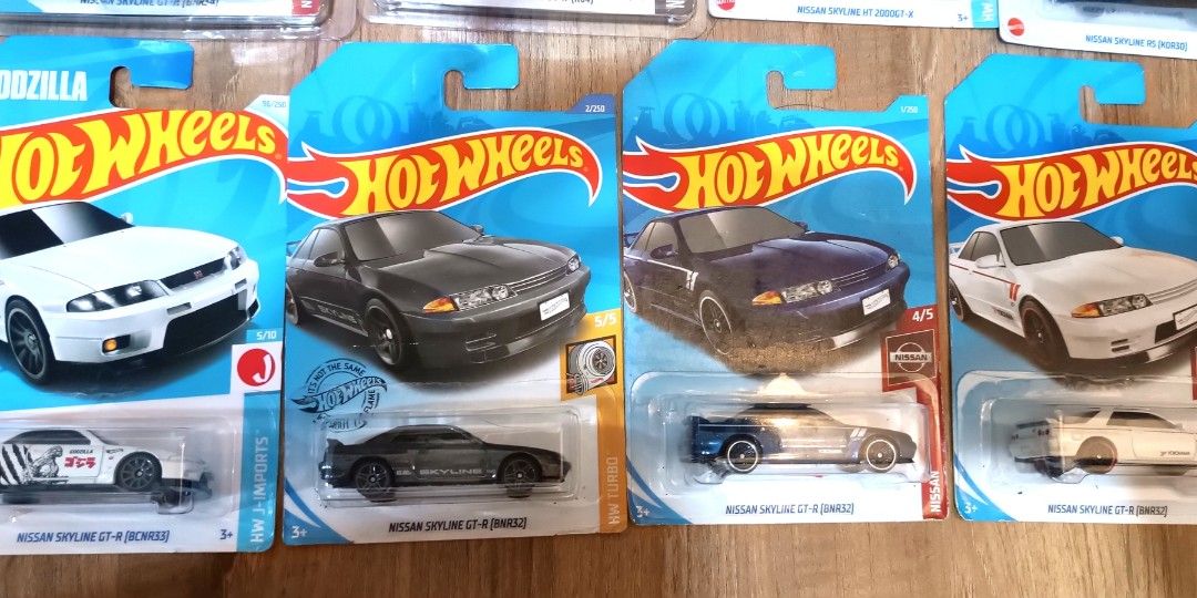 Hot wheels Nissan Skyline GTR R34 R33 R32, Hobbies & Toys, Toys & Games ...
