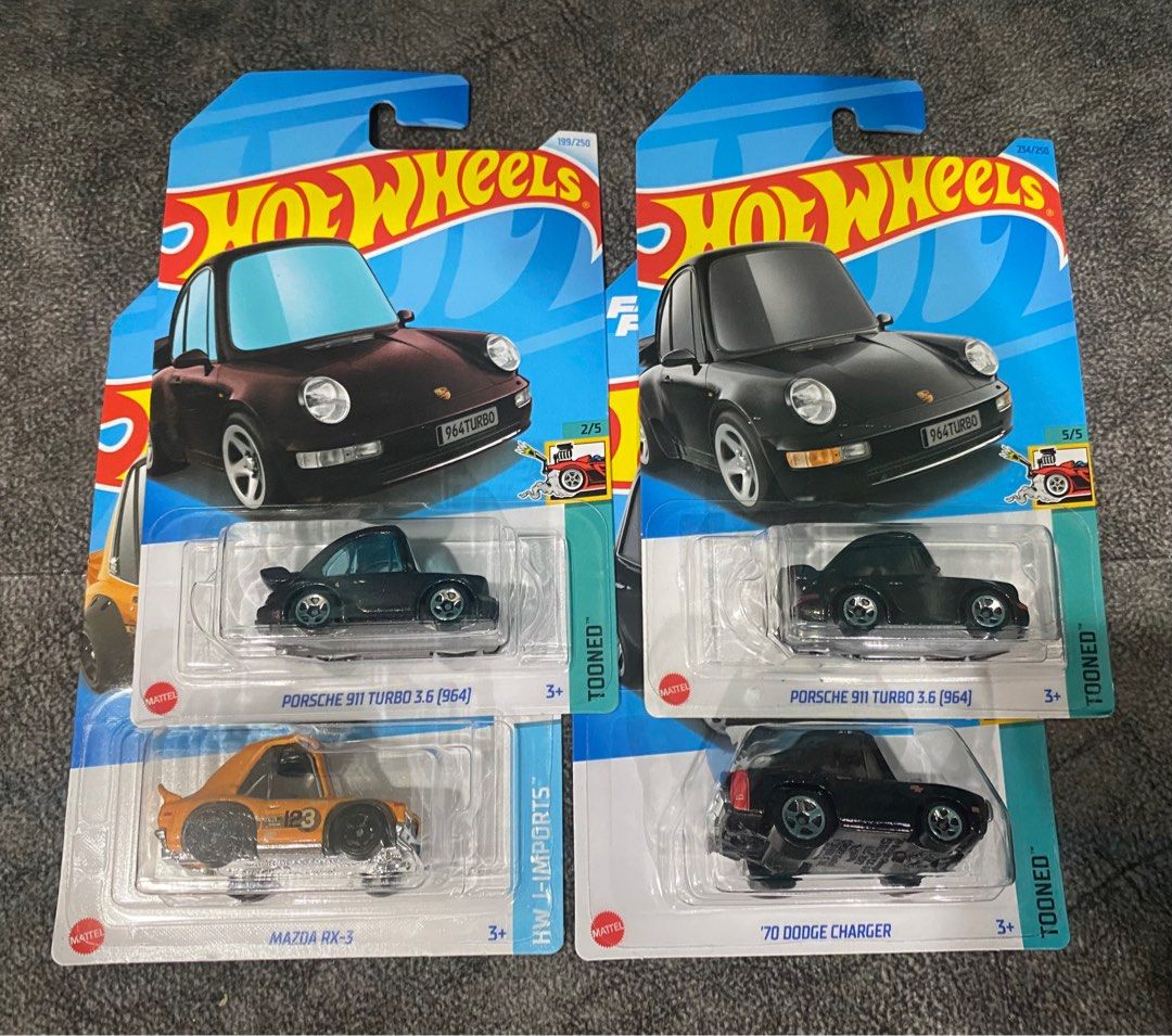 Hot Wheels Porsche Tooned, Hobbies & Toys, Toys & Games on Carousell