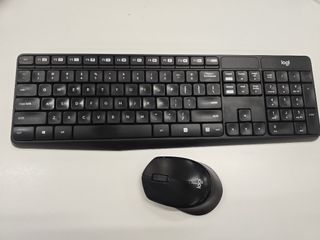 Logitech K220 Wireless Keyboard and Mouse Combo set, Sleek Designer ...