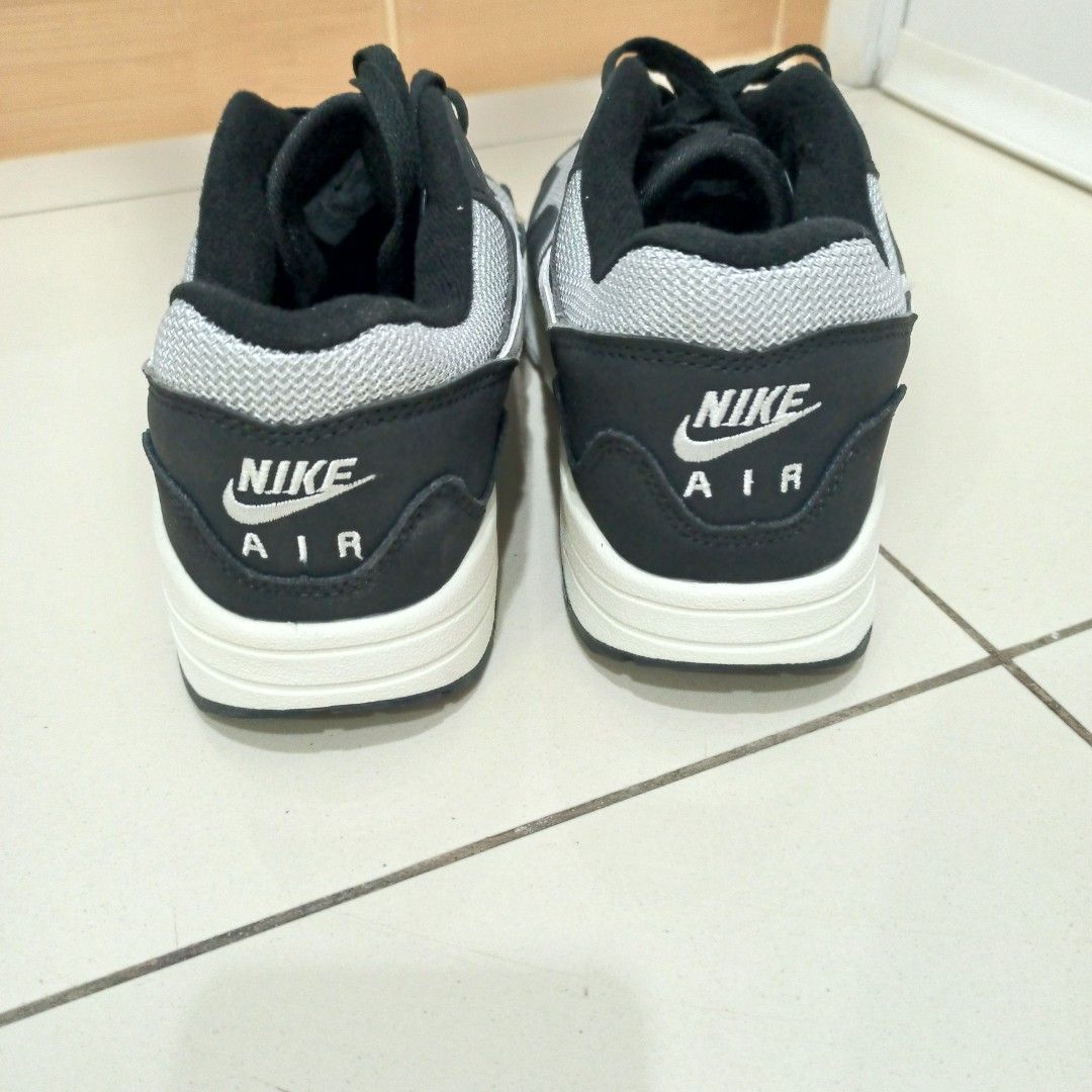 Nike Air Max Patta Wave, Fesyen Pria, Sepatu , Sneakers di Carousell