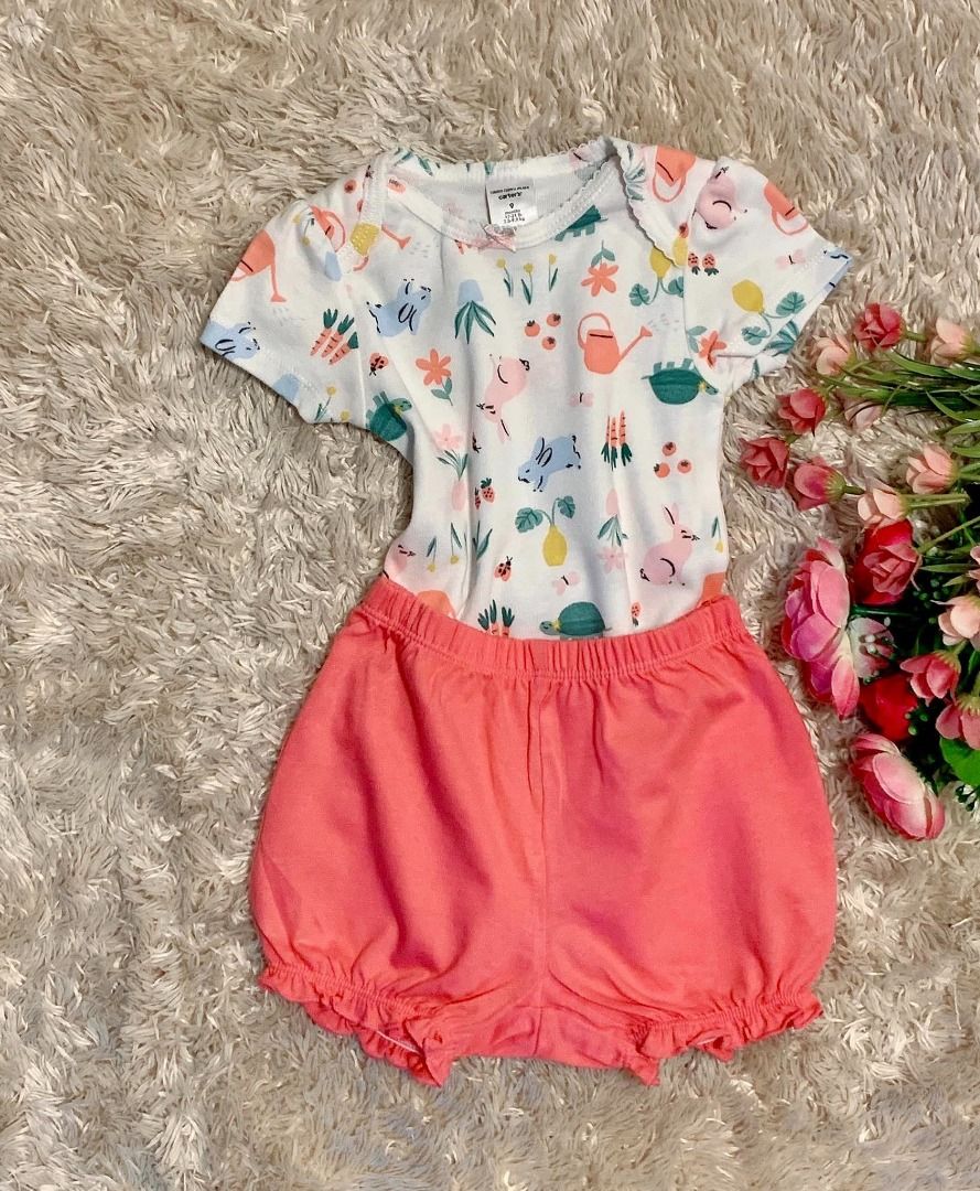 Original CARTER'S Baby Girl Garden Themed Onesie and Bloomer Set for 9-12 mos., Babies & Kids ...