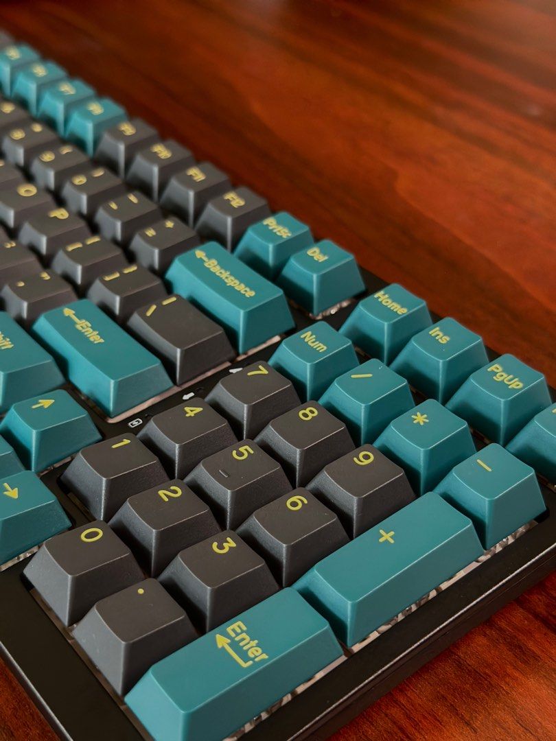 Prebuilt Custom Mechanical Keyboard Mars Green & Grey Keycaps Royal ...