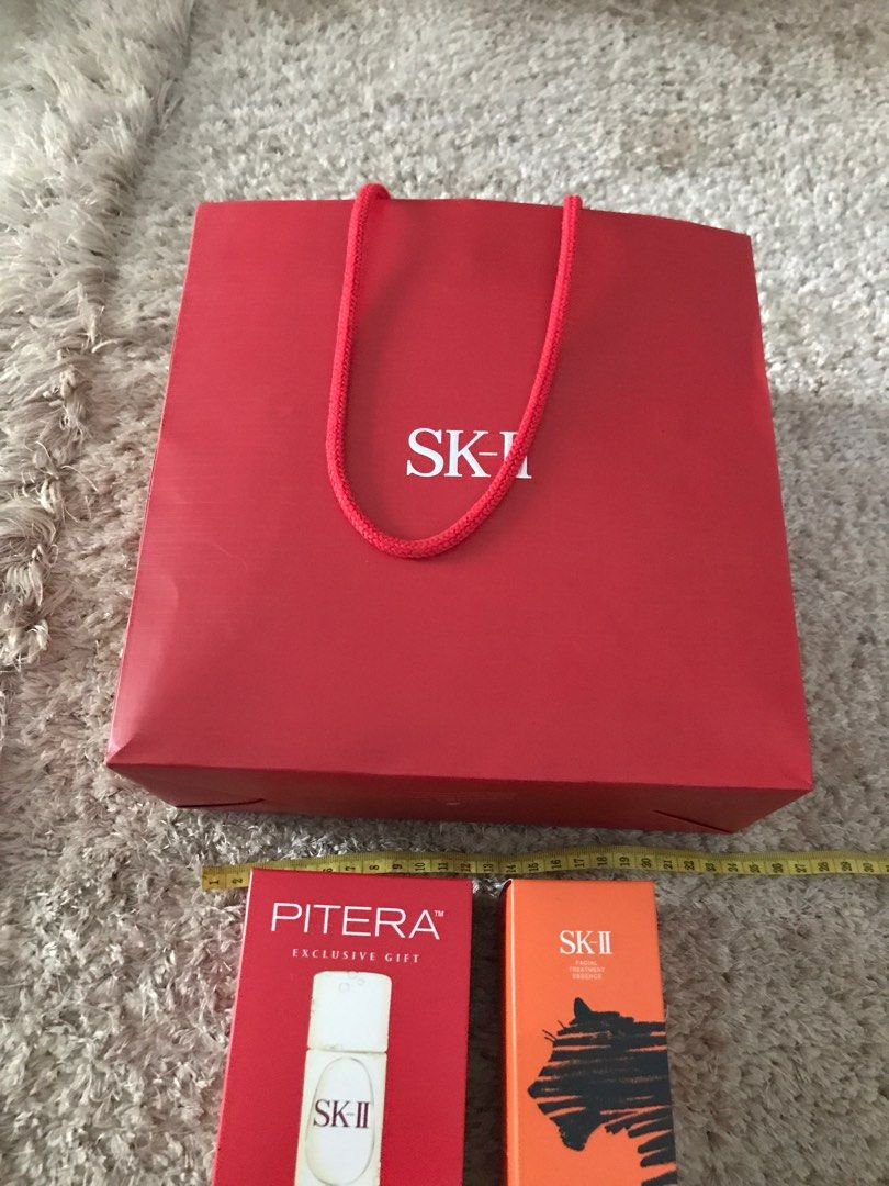 SK-II papwr bag dan box harga satuan 50K ya pilih new authentic kalo ...
