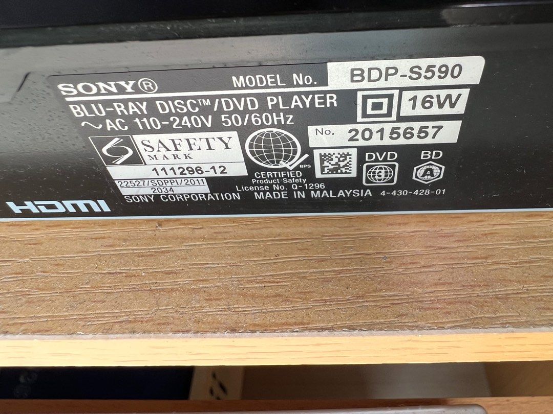 Sony S590 Blu ray DVD 藍光碟機 可Rip SACD, 家庭電器, 電視 & 其他娛樂, 藍光及播放器 - Carousell