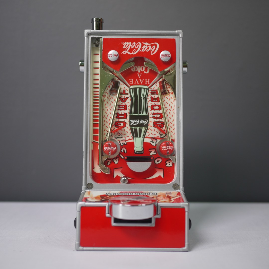 1998 Coca cola pinball machine collectible, Hobbies & Toys, Memorabilia ...