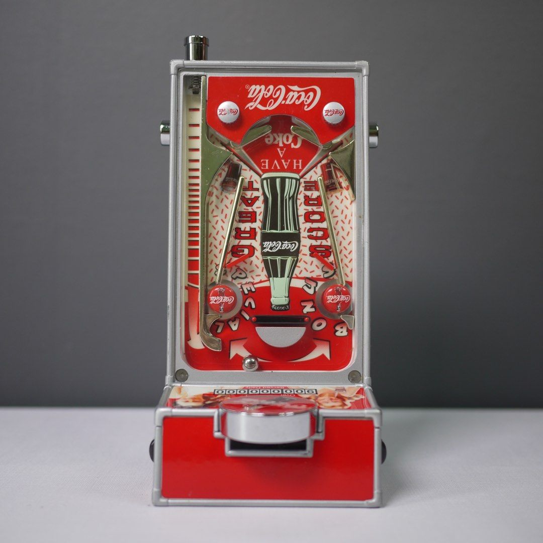 1998 Coca cola pinball machine collectible, Hobbies & Toys, Memorabilia ...