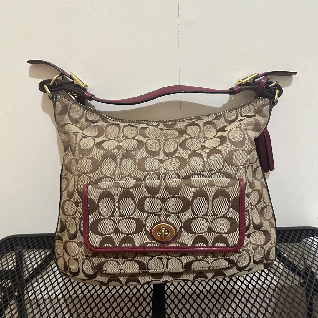 Coach Legacy Courtenay Hobo, Luxury, Bags & Wallets on Carousell