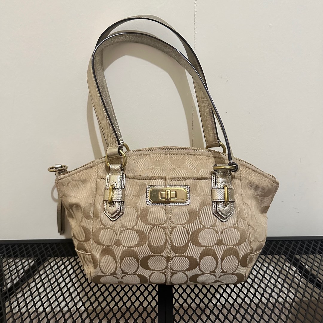 Coach Mini Tote Bag, Luxury, Bags & Wallets on Carousell