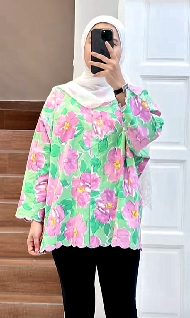 De Impiana sulam blouse (floral), Women's Fashion, Tops, Blouses on ...
