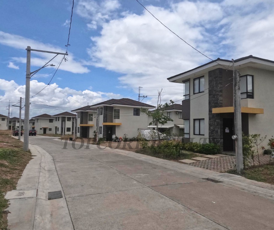 House and Lot For Sale in Parklane Settings Vermosa| 136 SQM MACY ...