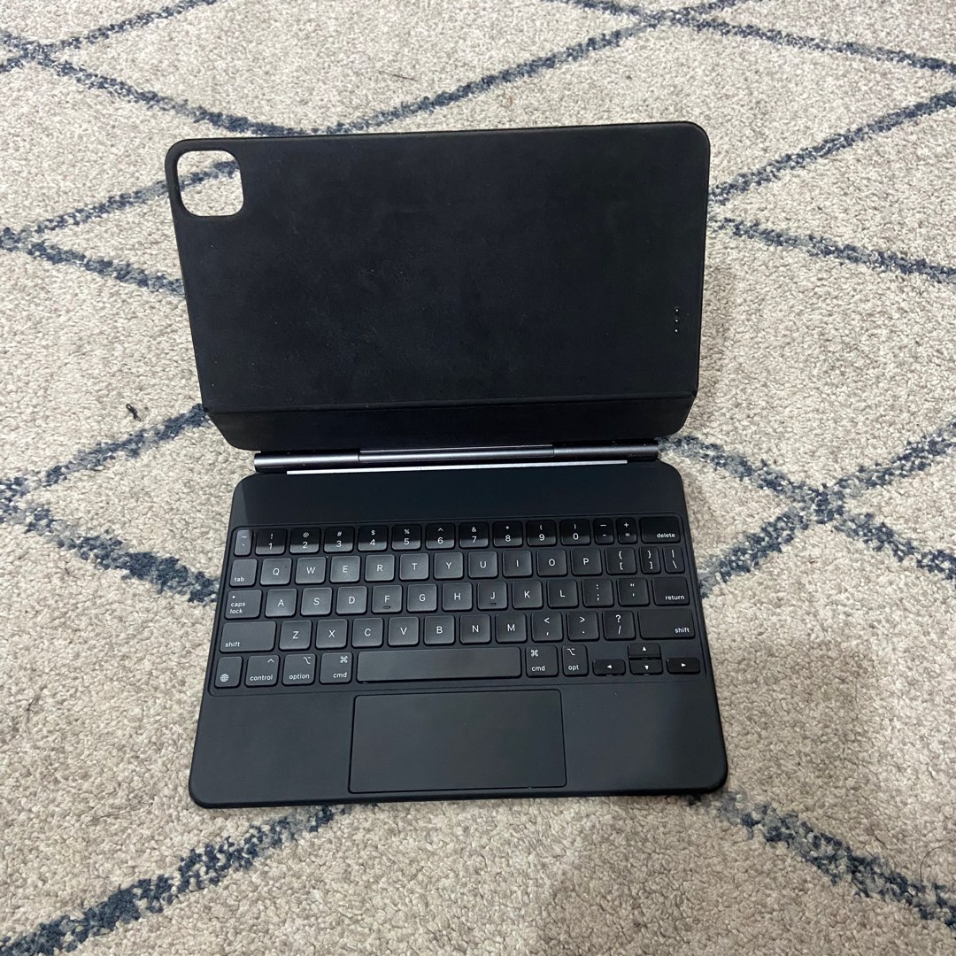 ipad magic keybord 11 inch original apple batangan, Telepon Seluler ...