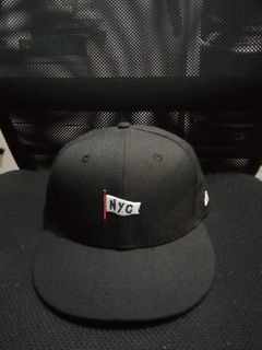 New era, Men's Fashion, Watches & Accessories, Caps & Hats on Carousell