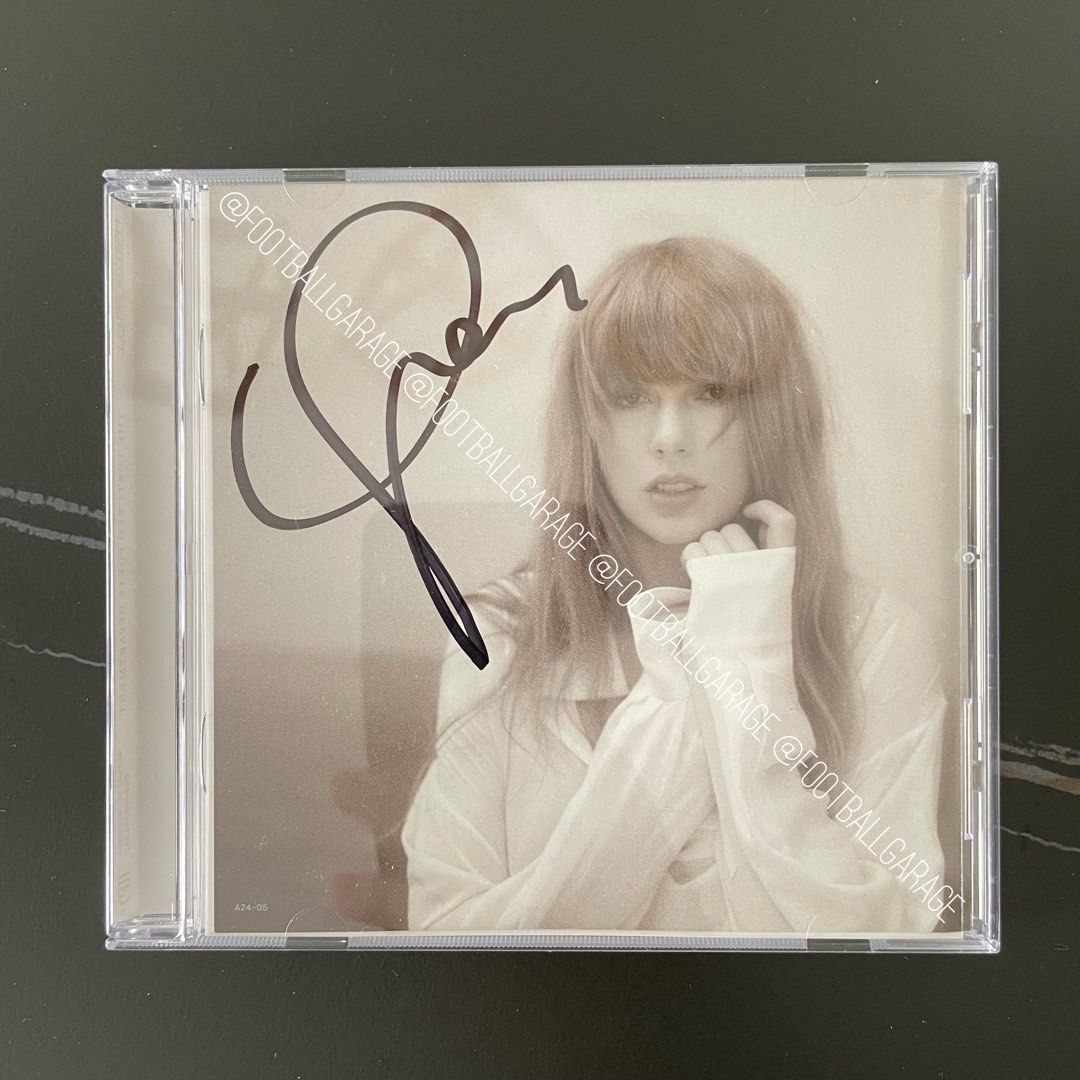 [Signed/Autographed Memorabilia] Taylor Swift Signed/Autographed The ...