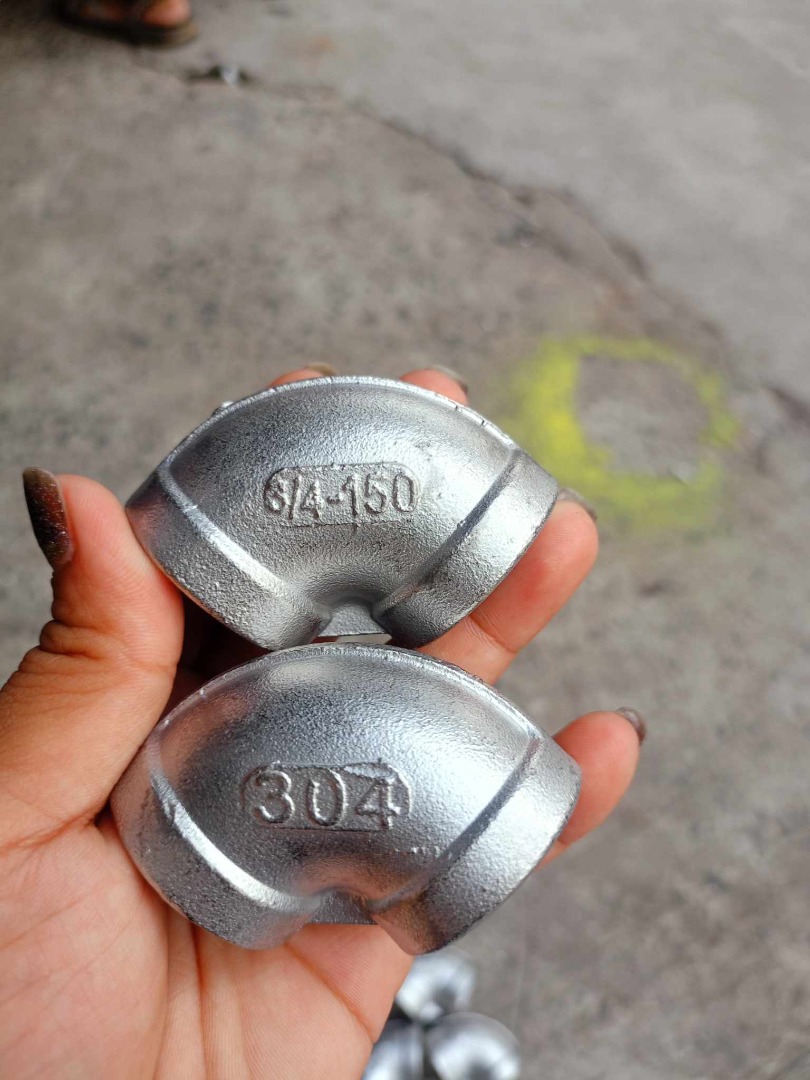 ss elbow, Commercial & Industrial, Industrial Equipment on Carousell