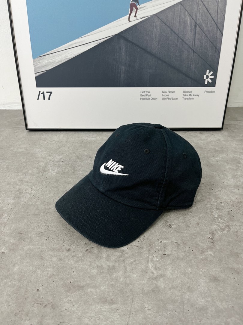 Topi Nike Caps Heritage, Fesyen Pria, Aksesoris, Topi di Carousell