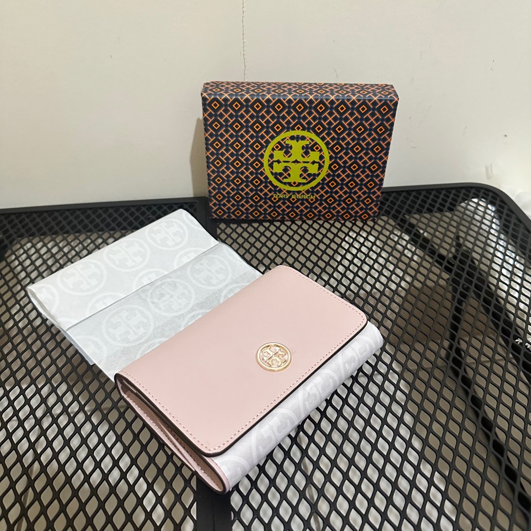 Tory Burch Chain Wallet Pink, Luxury, Bags & Wallets on Carousell