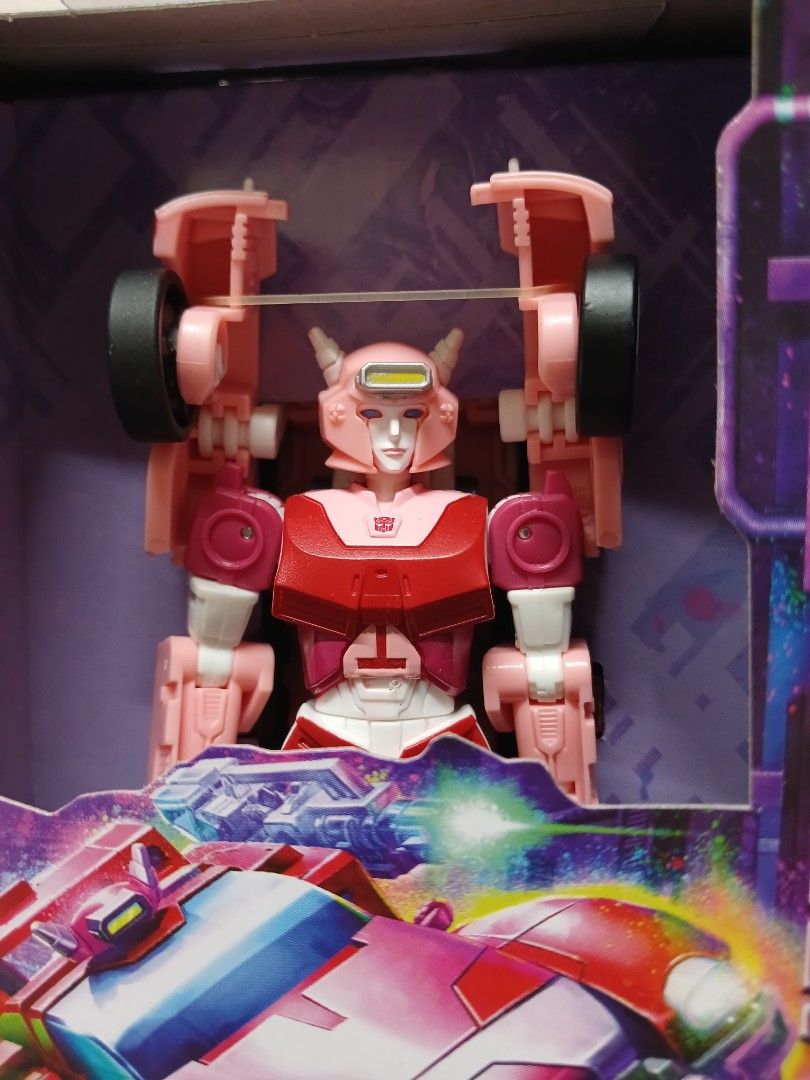 TRANSFORMERS LEGACY ELITA-1 MISB, Hobbies & Toys, Toys & Games on Carousell