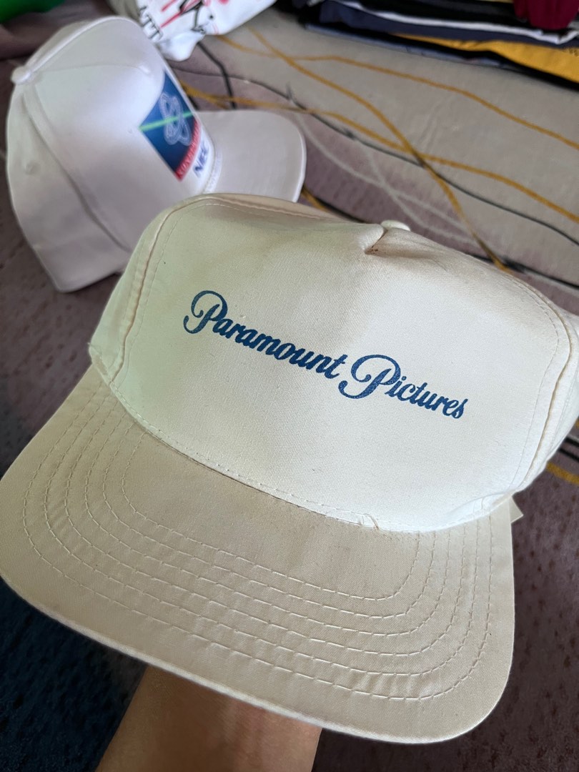 Vintage Paramount Pictures, Men's Fashion, Watches & Accessories, Cap ...
