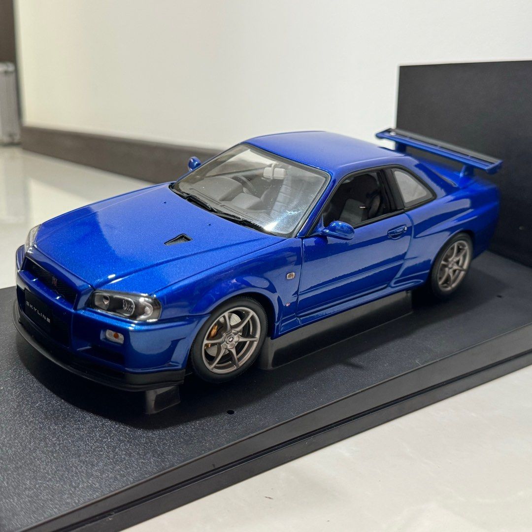 1:18 AutoArt Nissan Skyline GTR R34 V-Spec II (Blue), Hobbies & Toys, Toys & Games on Carousell