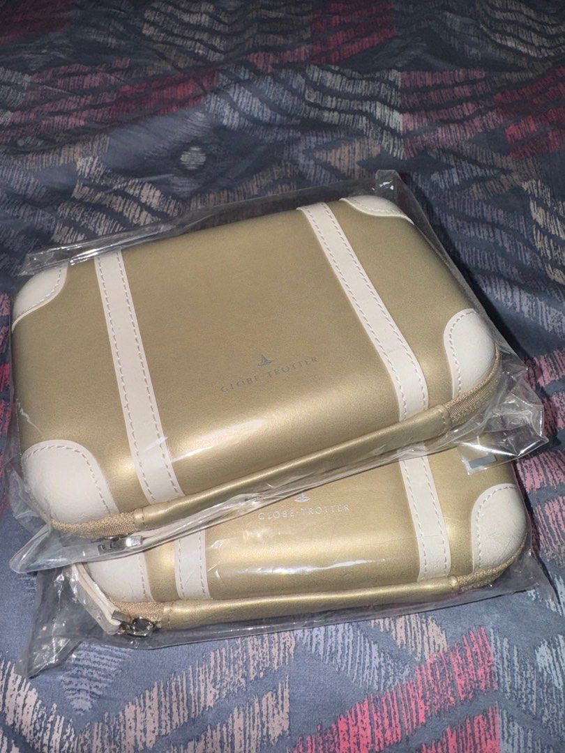 All Nippon Airways (ANA) Globe-Trotter Business Class Amenity Kit ...