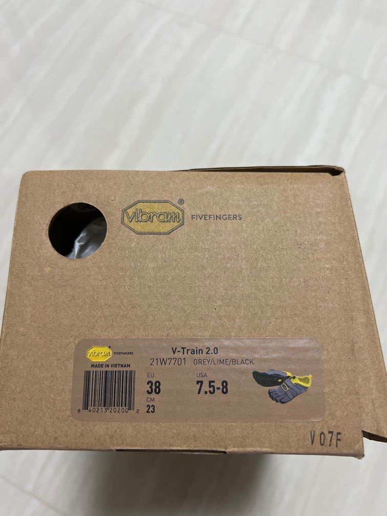 Brand new vibram barefoot fivefingers shoes, Women's Fashion, Footwear ...