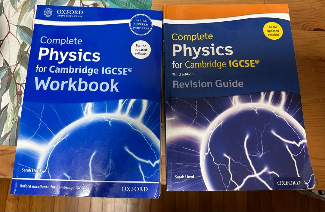 Set of 2 books - Oxford Cambridge IGCSE Physice revision guide, workbook & specimen papers ...
