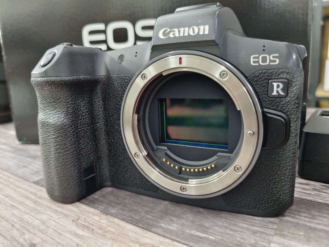 Canon EOS R body.sc:210k, Photography, Cameras on Carousell