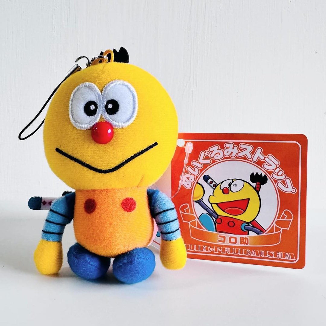 藤子·F·不二雄 ミュージアム FUJIKO·F·FUJIO MUSEUM コロ助 ぬいぐるみストラップ 藤子·F·不二雄博物館 可羅 ...