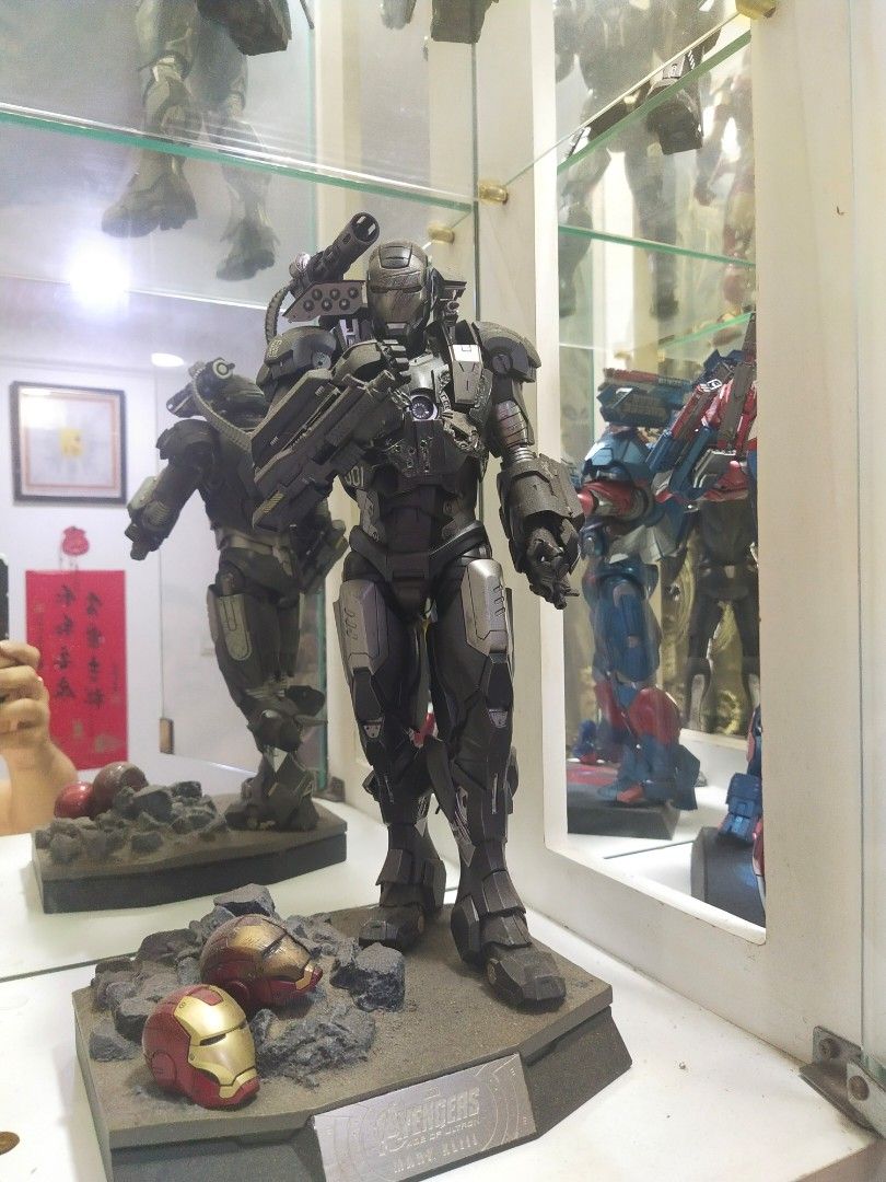 Hot Toys war machine mark 1 to mark 5, Hobbies & Toys, Toys & Games on ...