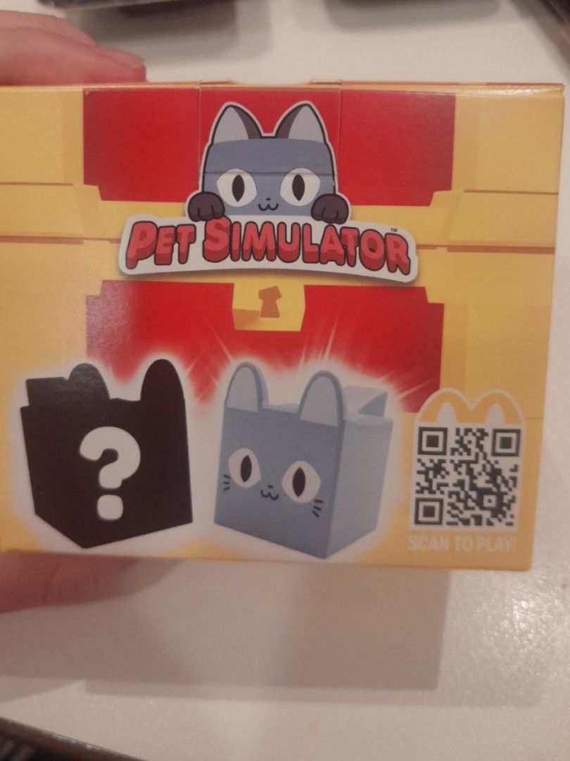 McDonald toy Roblox pet simulator cat, panda, red panda, parrot ...