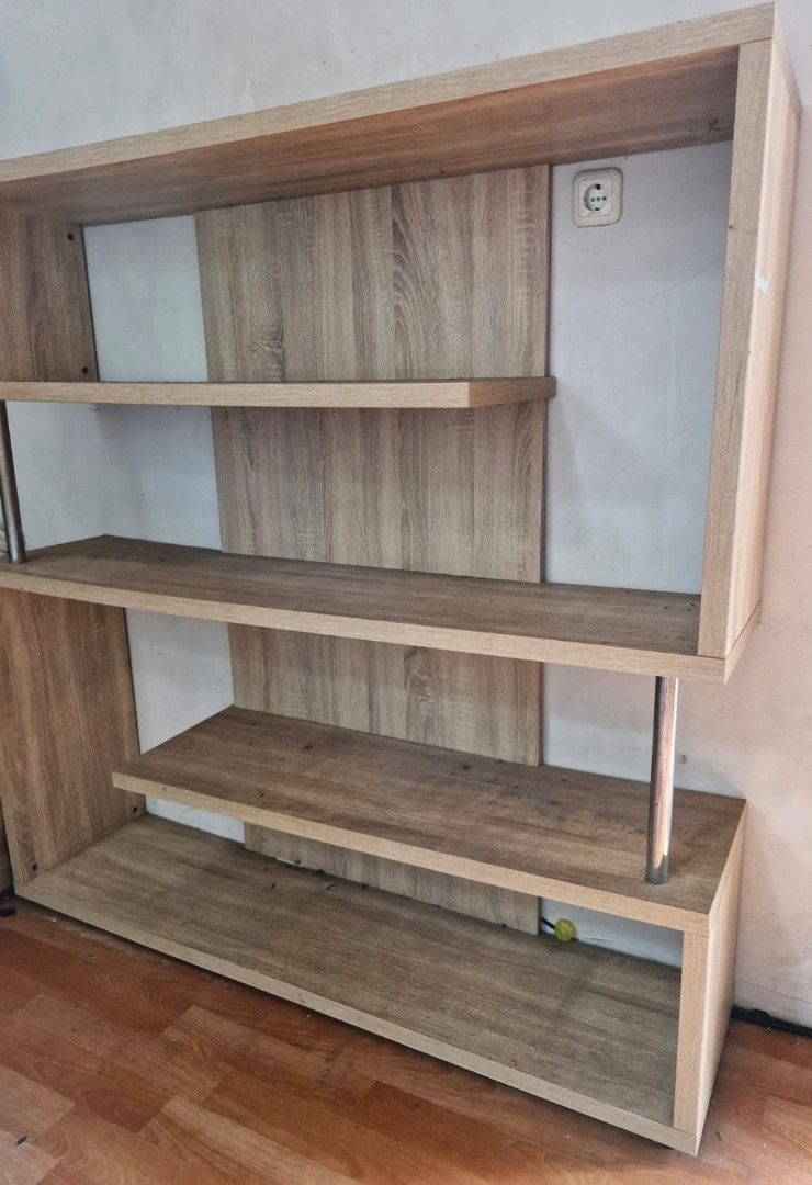 Rak Sekat Partisi Ruang Informa, Perabotan Rumah di Carousell