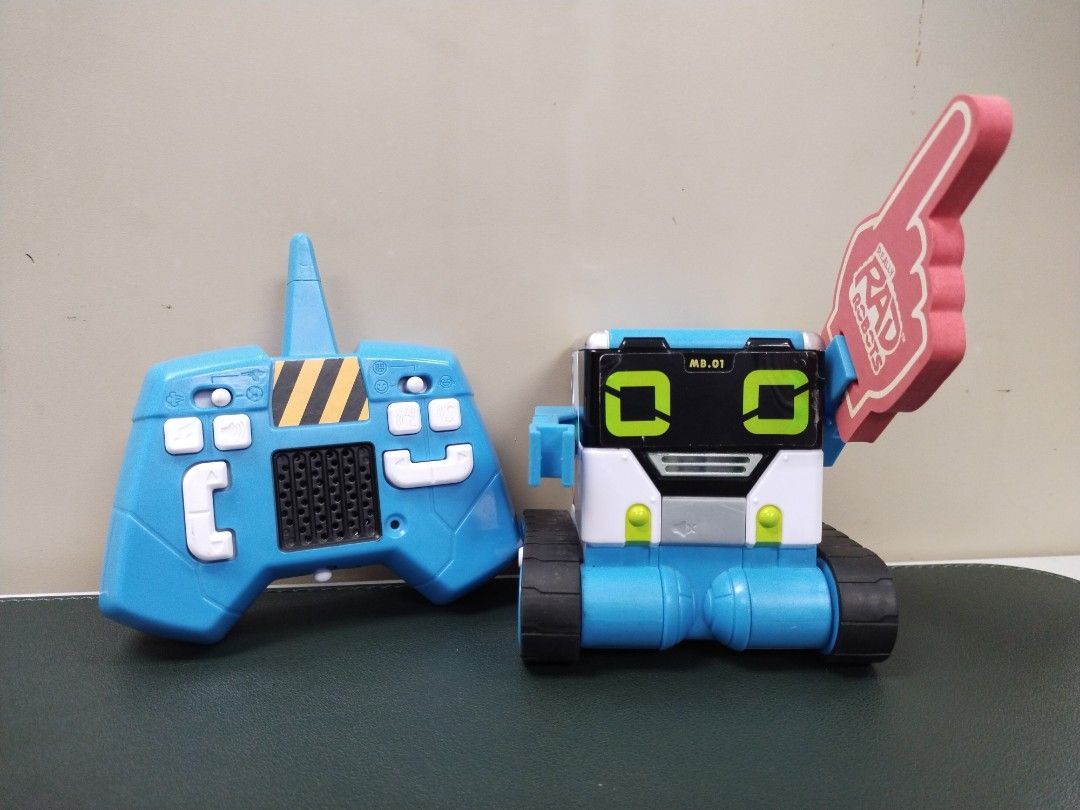 Really RAD Robots MiBRO - Interactive Remote Control Robot, Hobbies ...