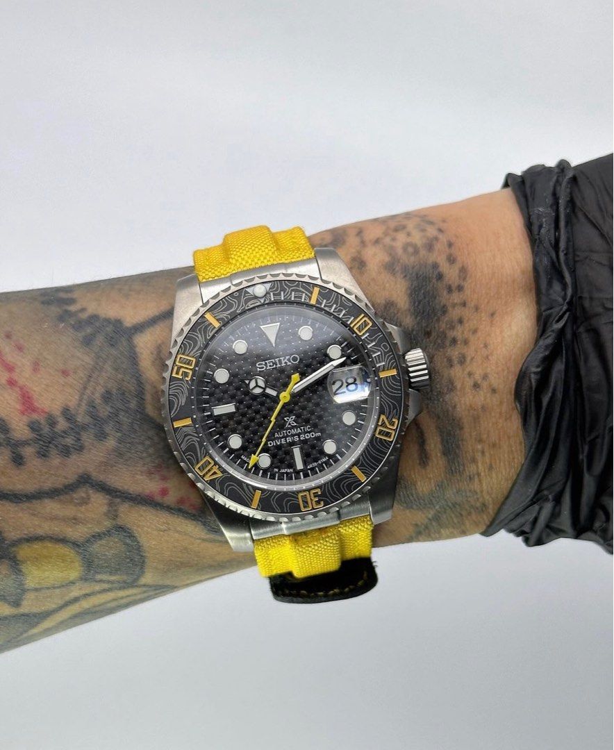 Seiko Titanium Sub Mod (with Carbon dial and bezel) - Yellow Edition ...