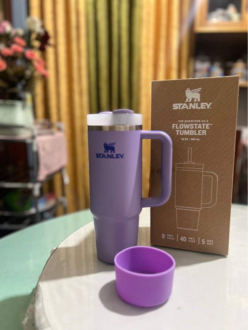 Stanley Flowstate 30 oz with FREE BOOT, Furniture & Home Living ...