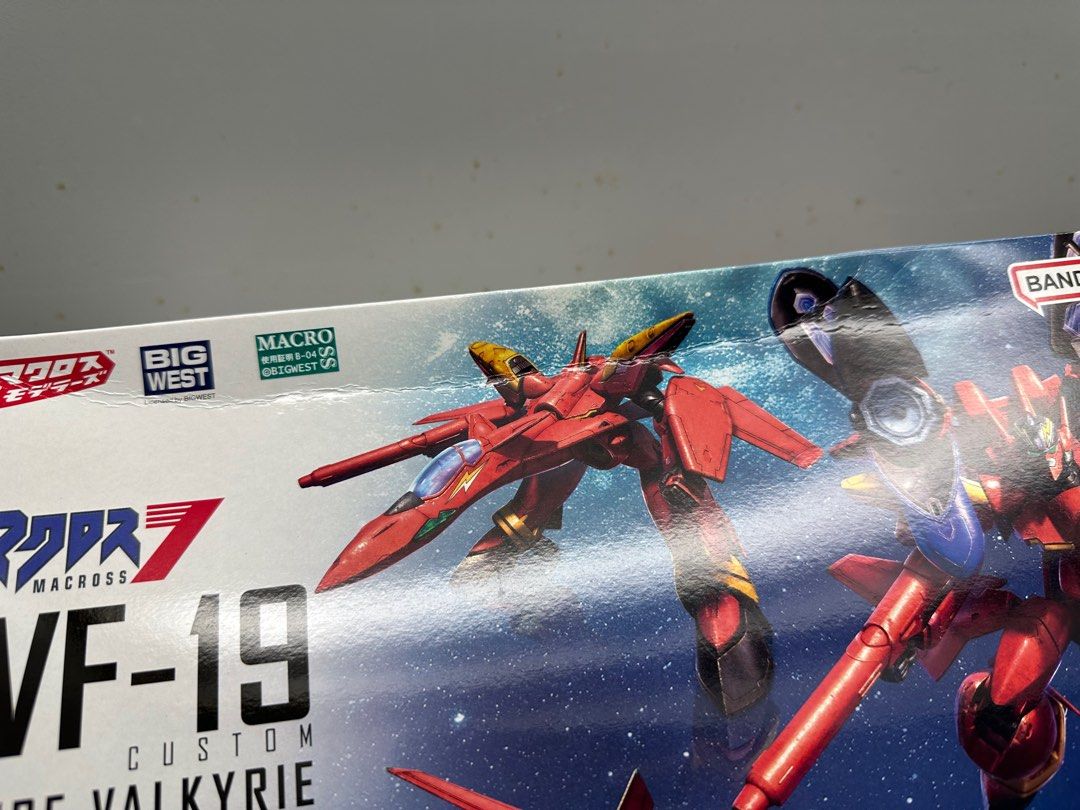 全新 行版 盒不完美 HG 1/100 VF-19 CUSTOM FIRE VALKYRIE WITH SOUND BOOSTER VF19 火焰女武神 及 聲響擴音器 模型 , 興趣及遊戲 ...
