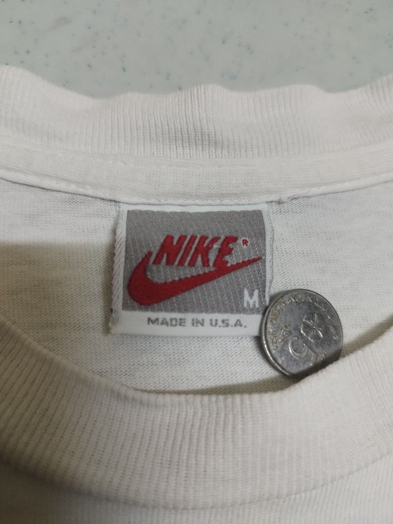 Vintage Nike Michael Jordan space jam shirt, Men's Fashion, Tops & Sets ...